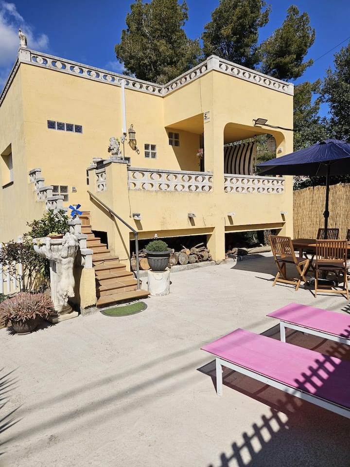 La Casa Del Campo - Piera