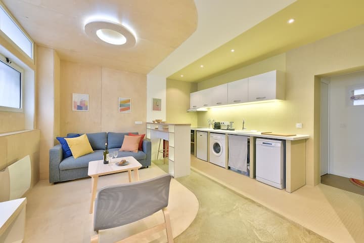 Paris Centre  Gare St Lazare  M1227 Rue Calme - Paris