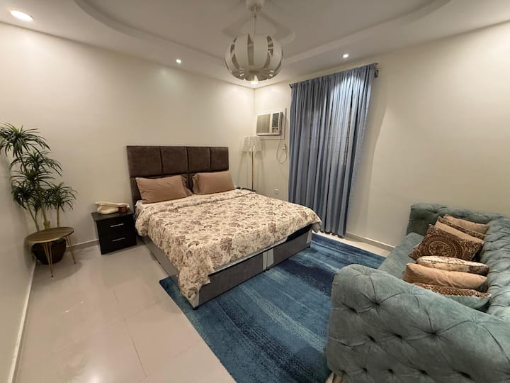 Cozy Family Home In Almanar - Jeddah