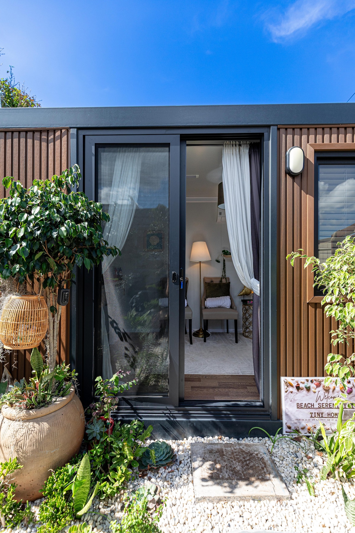 Beach Serenity 1 Tiny House (Tiny House) - Kleine Häuser zur Miete in ...