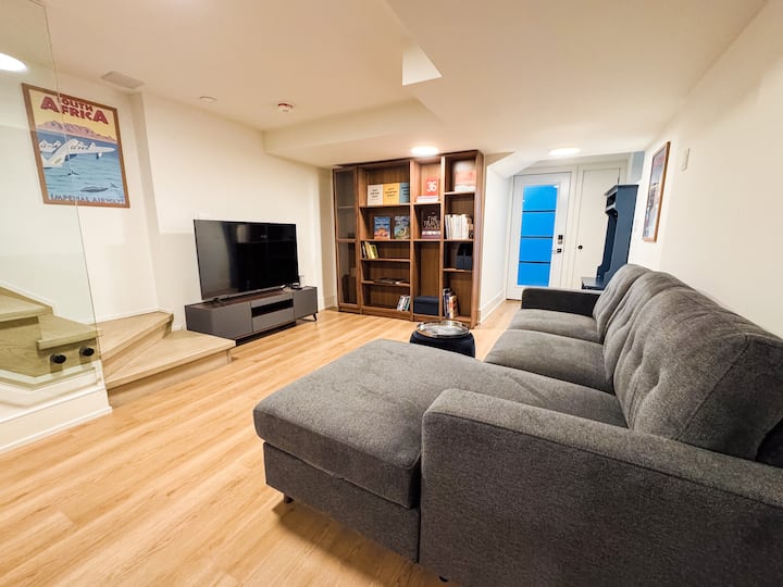 *New Modern Suite In Trinity Bellwoods! - Toronto