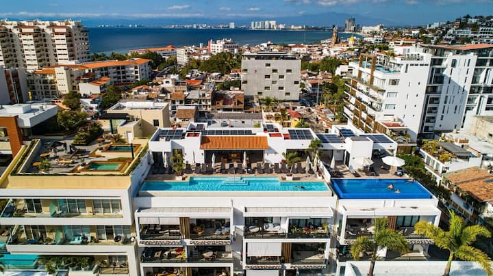 Romantic Zone Urban Condo - Puerto Vallarta