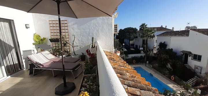 Townhouse With Chill Out Terrace - Calahonda