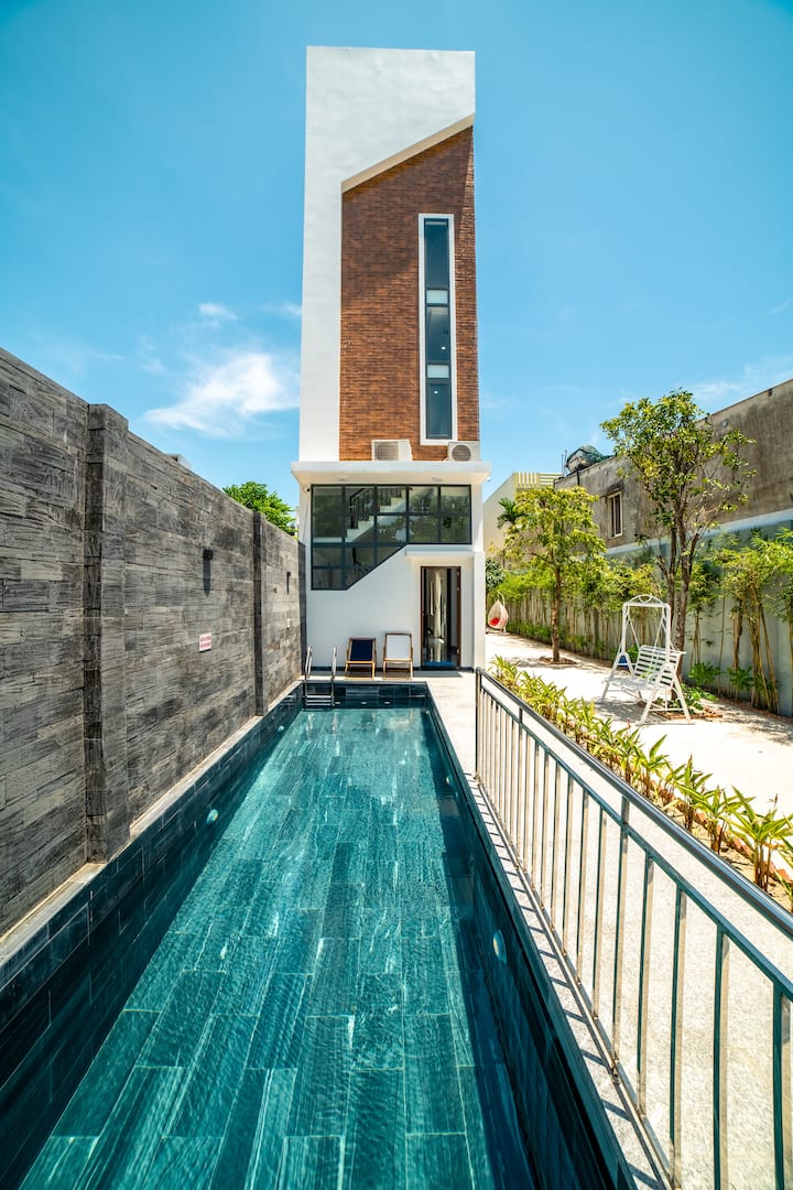 (Pickup) Seaside Private Villa | Walk To Beach - Da Nang