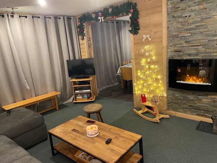 Magnifique Appartement Au Cœur De La Station. - Manigod