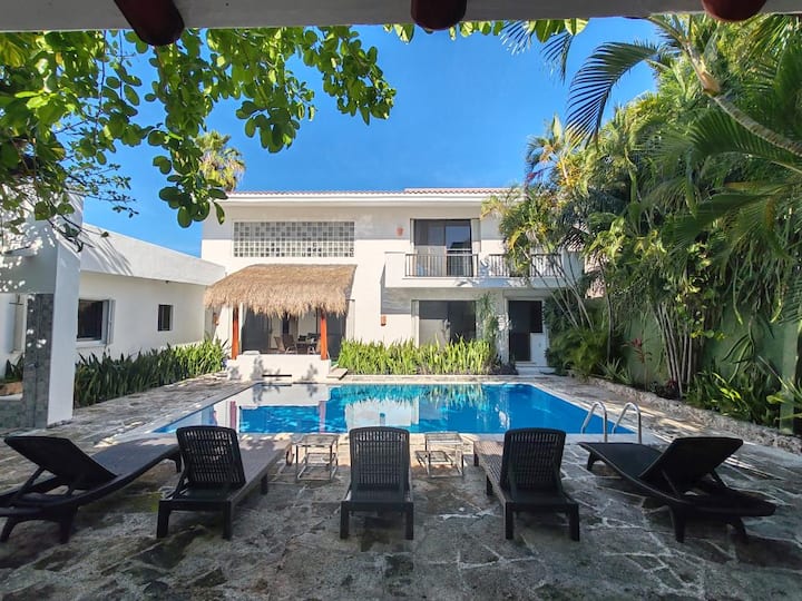 Luxusní Casa Armonia, Bazén, 4 Ložnice, 4 Koupelny - Cozumel