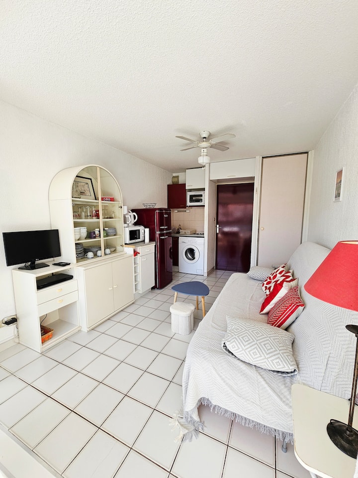 Studio-cabine à 50 M Des Plages - Colliure