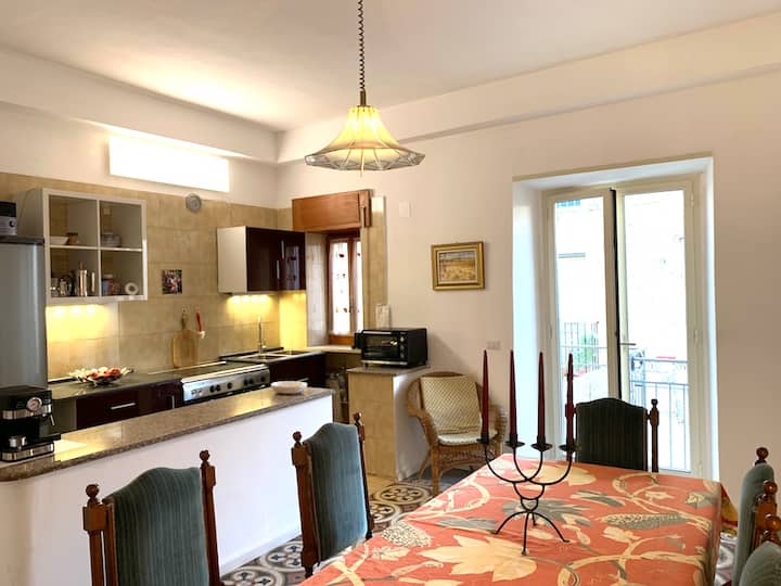 "Dimora Di Diamante"
Casa In Centro E Sul Mare - Diamante