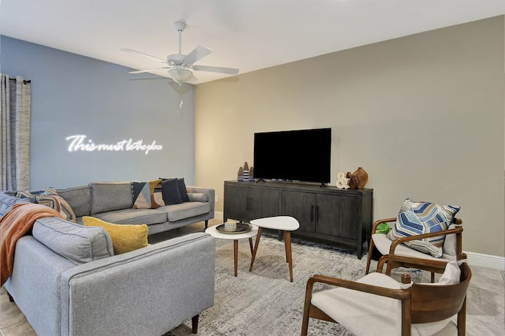 Ocean View | 6 Bedrooms, 2 Game Rooms, Parking, Ac - Daytona Beach, FL