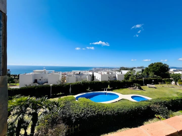 Alanzana Vista Al Mar Y Piscina Benalmádena Málaga - Benalmádena
