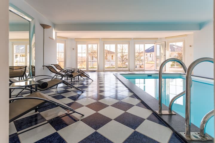 Villa | Luxury | Pool | Garden | Sauna - Stockerau