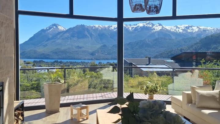 Stunning Mountain And Lake View-arelauquen Golf - San Carlos de Bariloche