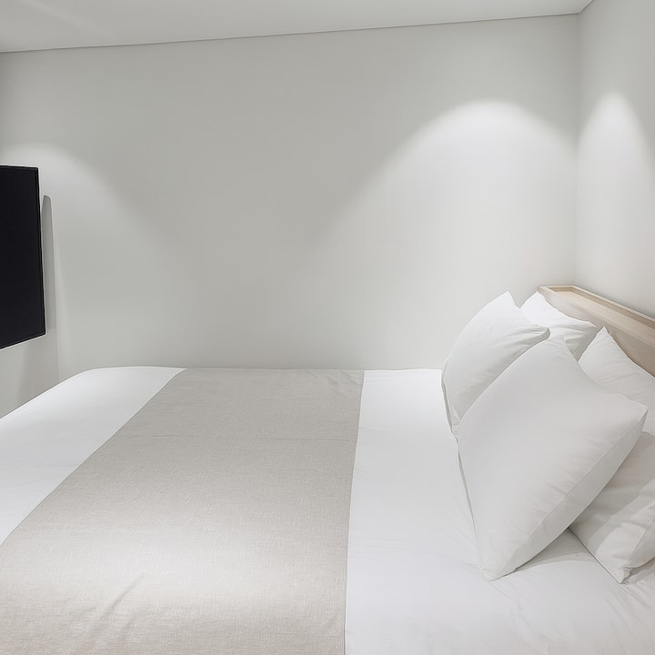 Standard Moment 07 |신림역 도보3분 · 퀸사이즈 침대 · 셀프 체크인 - Seoul