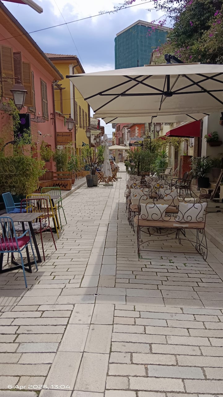 Charming, Large, Bright, Cozy 3br - Homely Feeling - Vlora