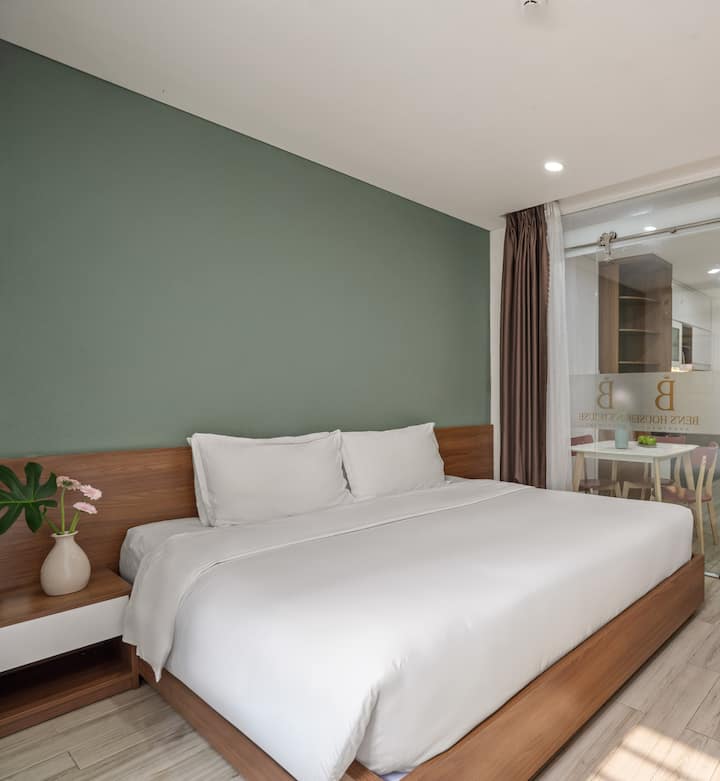 Apartment - Balcony City View - 5 Mins To Beach - Da Nang