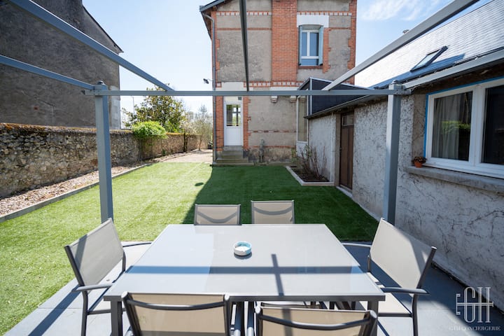 Maison De Charme - Bords De Loire - Terrasse -Wifi - Tours