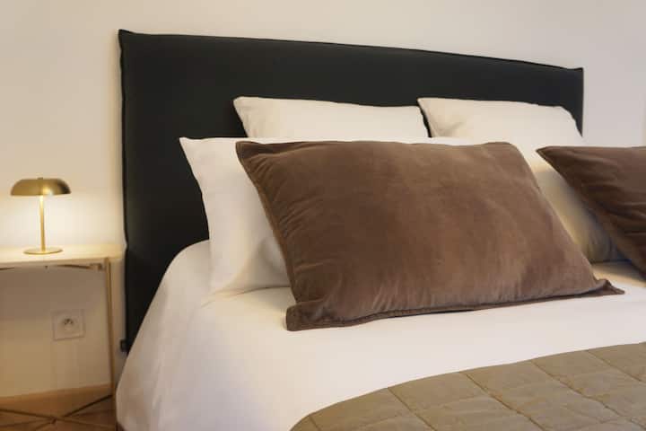 La Suite Des Légendes - Dole