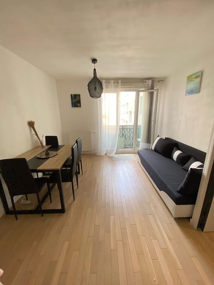 Cosy Furnished Apartment Near Paris - Romainville