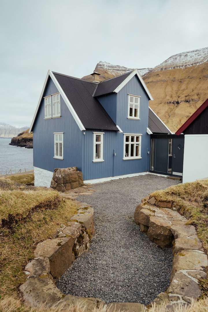 Peaceful Home With Ocean Views In Elduvík - Faroe Islands