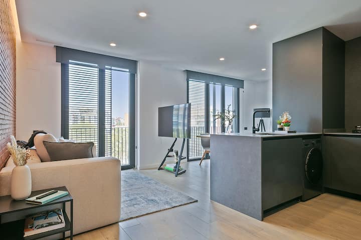 3d · Apartamento Moderno Con Terraza En Poblenou - Barcelona