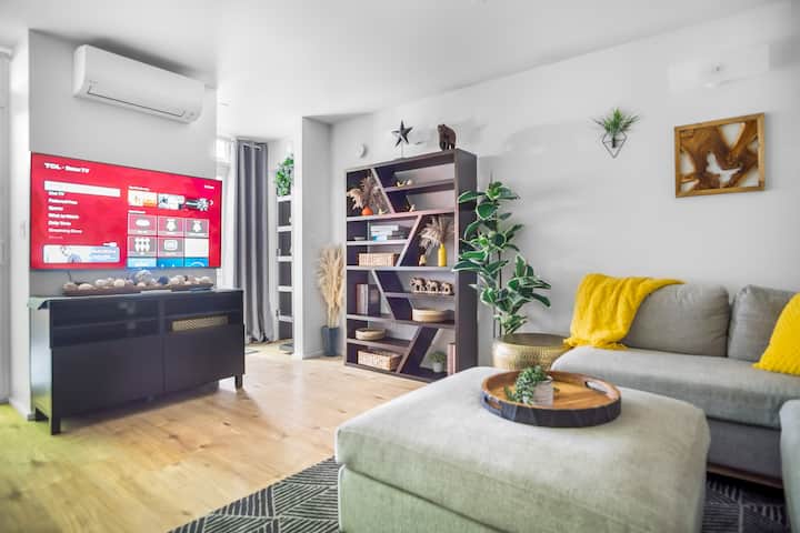 King Bed, Patio, Laundry, 95 Walk Score - Portland, OR