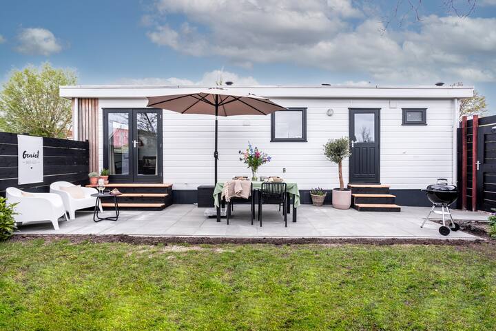 Cozy 4p Chalet Near Lake In The Heart Of Friesland - Friesland