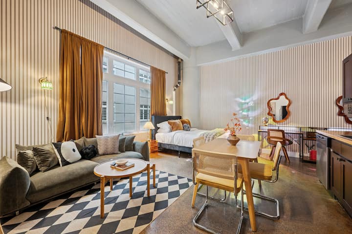 Vive Loft | Free Parking, Gym, Rooftop, Game Room - Carroll Park - Philadelphia