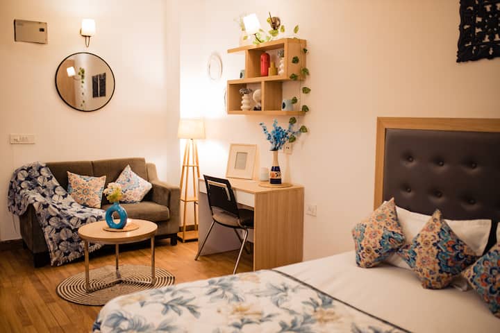 Horizon By The Snuggle Spot - Noida