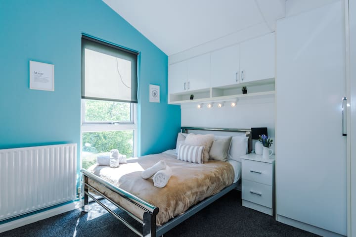 3br House | Free Parking | Sleeps 6 | Etihad Stad - Manchester