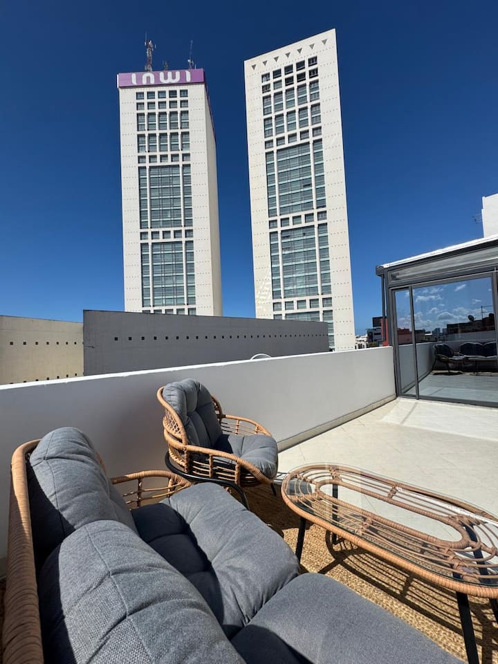 Loft Stylé Avec Terrasse Et Vue Sur Les Twins - Casablanca