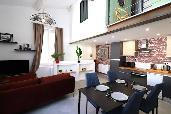 Charmante Maison De Ville à La Placette – 4 Pers - Nimes