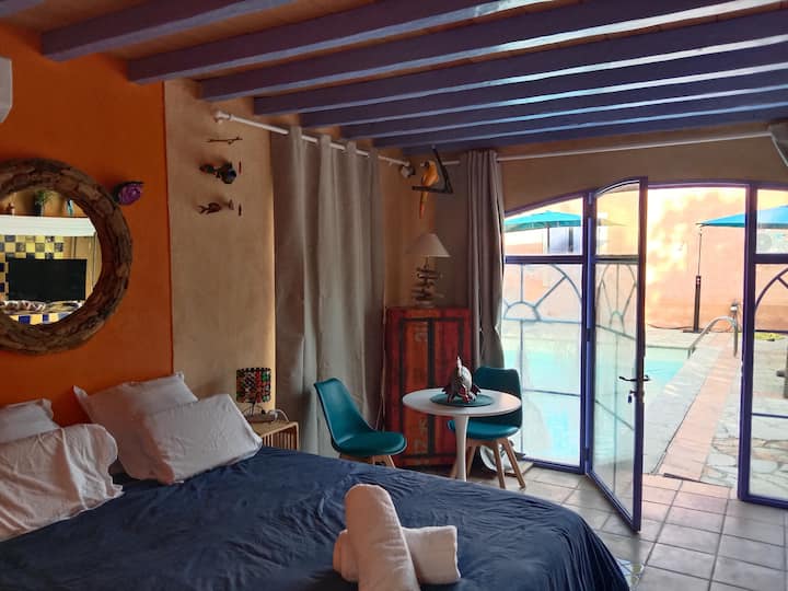 L'annexe- Studio Accès Piscine Et Jacuzzi Partagés - Lorgues