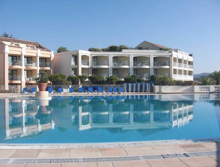 Résidence Piscine Tennis Vue Mer Parking 4 Perso - Cannes