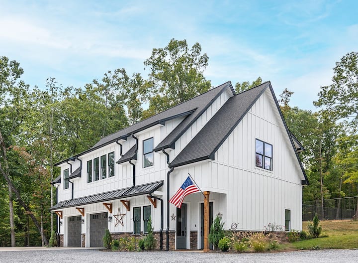 The Retreat At Candlers Mountain, Liberty/lyh 1 Mi - Liberty University, Lynchburg
