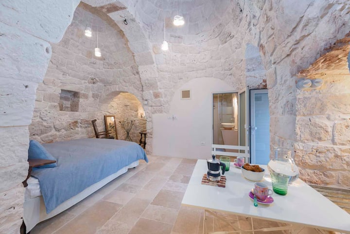 Trullo Don Giulio 37 By Latuapuglia - オーリア