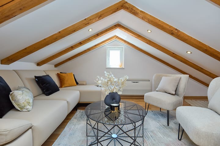 Deluxe Penthouse Cosmopolit - Mlini