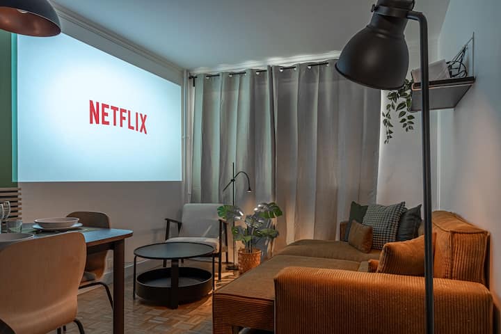 Spacious Stay For 10 Near Paris + Free Parking - Noisy-le-Sec