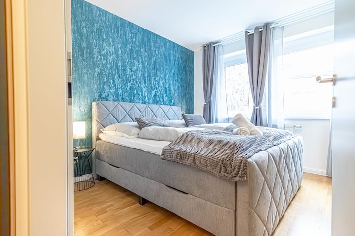 Nice 1br+1lr Apt. W/ Balcony, 9-min To City Center - Vienne