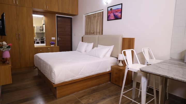 Plum @ Mira Homestay- Kodaikanal - Kodaikanal