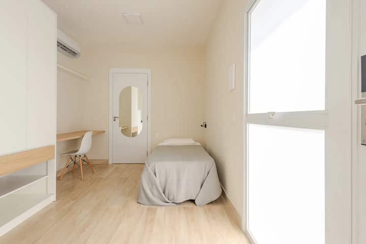 Studio Moderno 17: Wi-fi, Ar E Cozinha | Campinas - Campinas