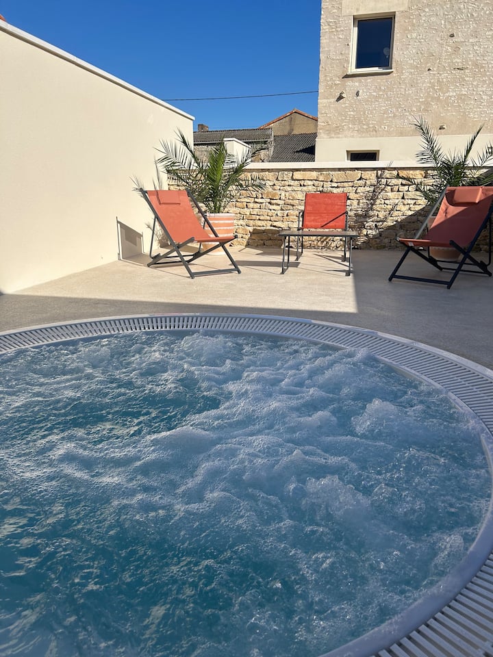 Gite Avec Spa à Débordement, Futuroscope - Jaunay-Clan