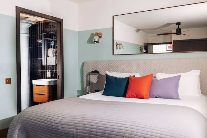 Iconic Warehouse Loft At Native | Industrial Chic - Manchester