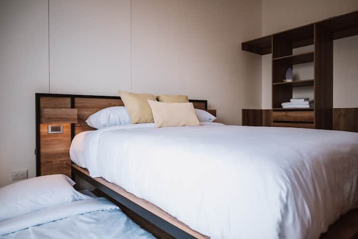 Elegant And Centrally-located Apartment For 3/zone 10 - Guatemala