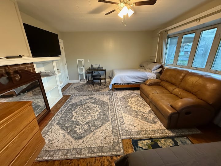 New Queen & Twin Bed Tcnj W&d Kitchen Roku Tv - Princeton, NJ