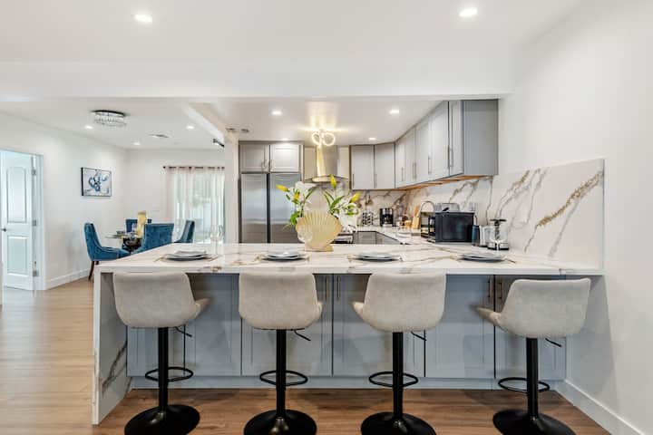 Chic 3br/2ba Home In Encino - Northridge - Los Angeles