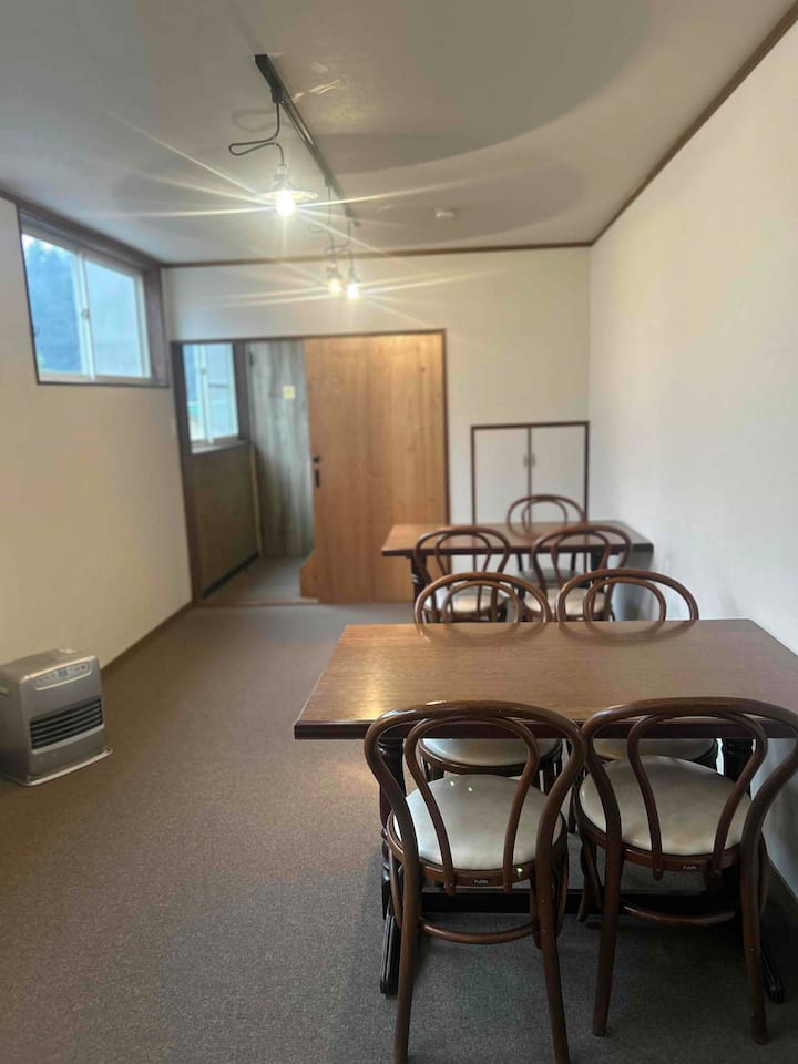 103小さな街のシェアハウス
2025リニューアルオープン - Takayama