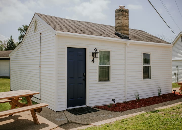 Tiny Excursion Cabin 4 - Huron Hideaway - Jackson Lake, Roscommon Township