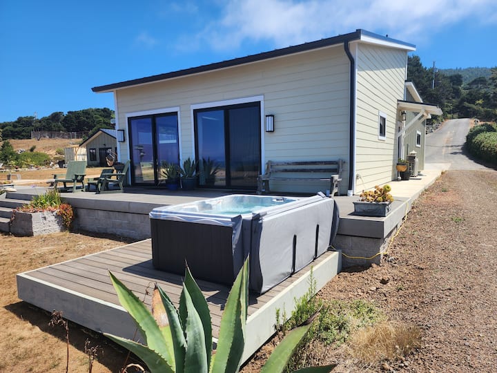 Oceanfront Perfection! - Sisters Rock State Park, Port Orford