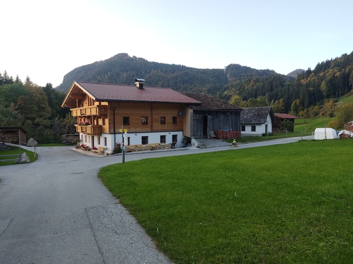 Ferienhaus Paulnhof-alpenglück Für Freunde & Teams - Sachrang