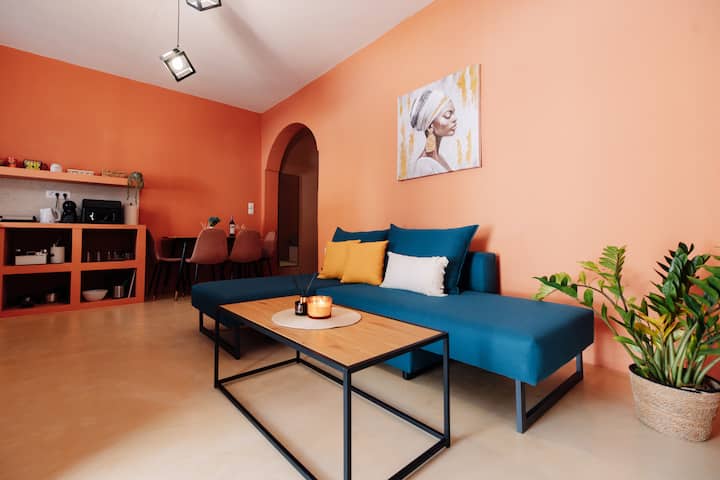 Sunday’s Oasis - Santorini